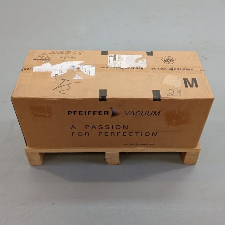 Buy Pfeiffer Duo 5M vacuum pump at the best price ǀ Galileo Equipment